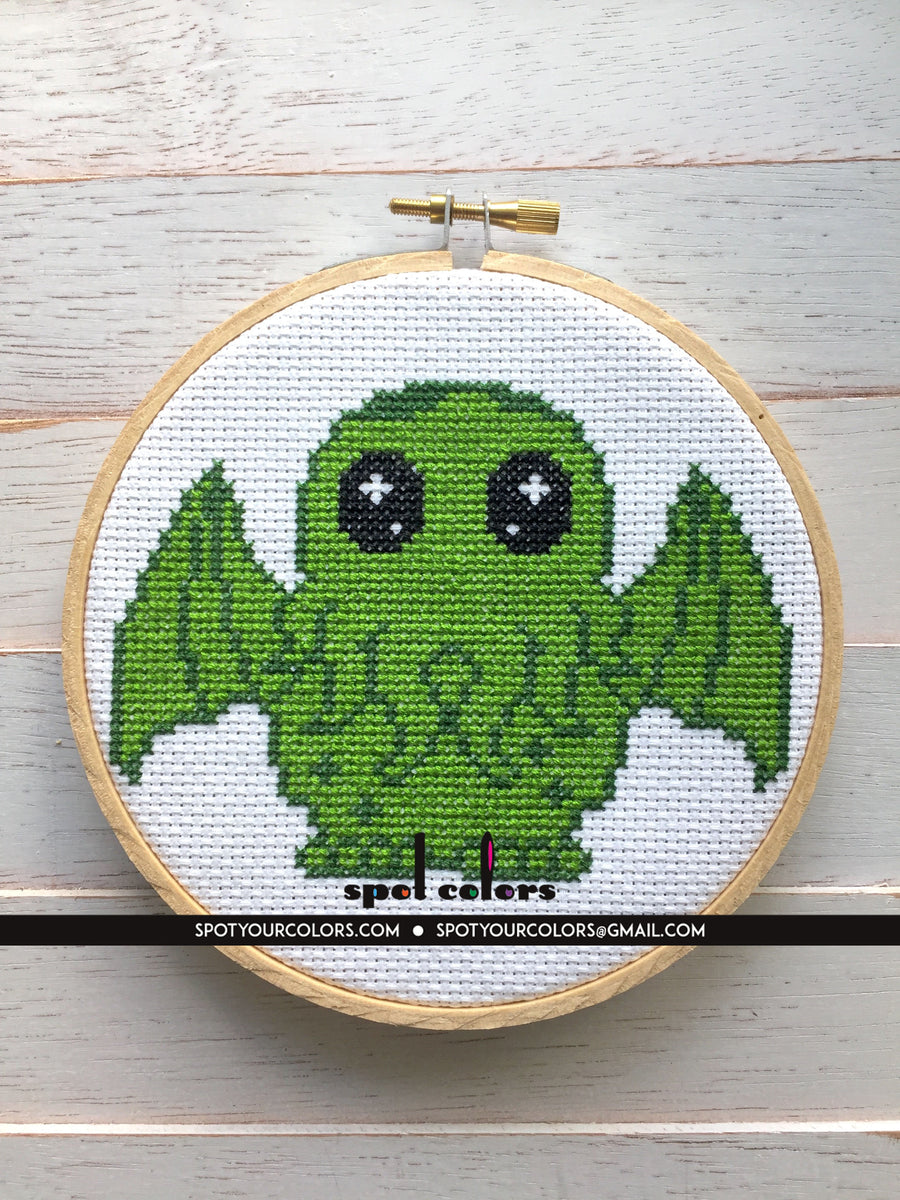“Cute Cthulhu" Modern Counted Cross Stitch Digital Pattern – Spot Colors