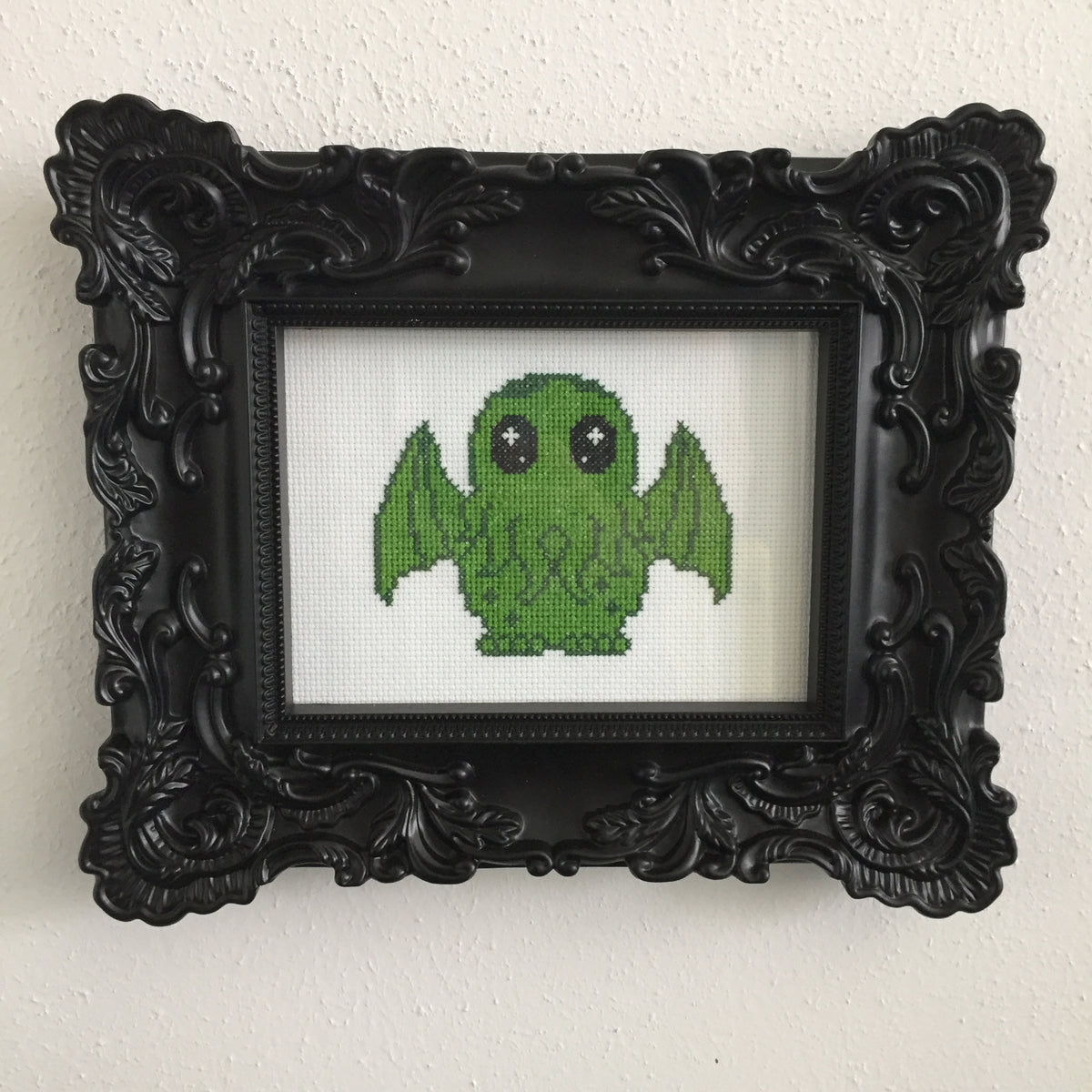 "Cute Cthulhu" Modern Counted Cross Stitch Kit – Spot Colors