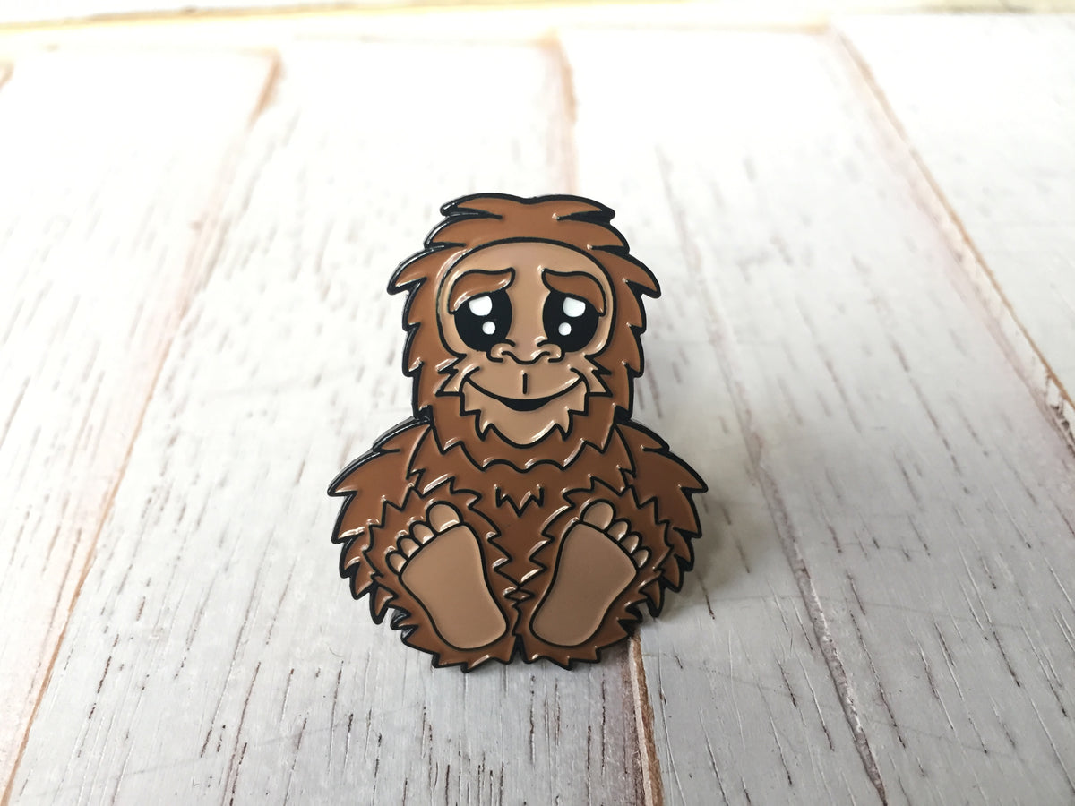 Bigfoot Sasquatch Soft Enamel Pin 1.5" – Spot Colors